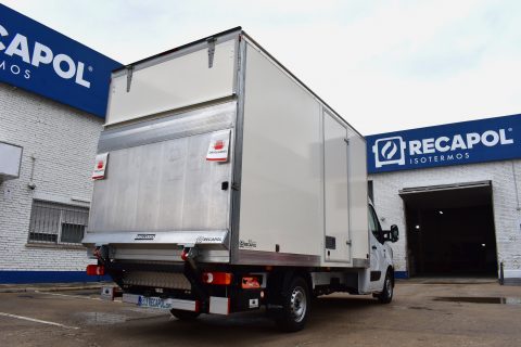 Descubre la versatilidad de una plataforma elevadora para camión de ...